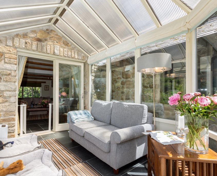 Luxury holiday cottage for 2 with hot tub in Cornwall